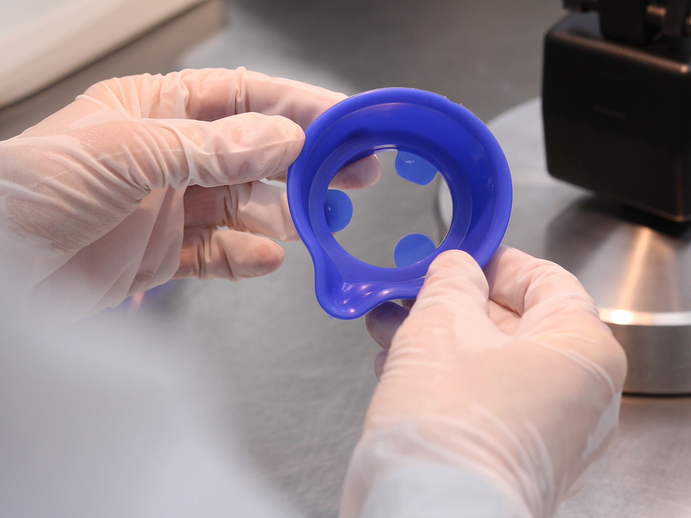 Examining Medical Grade Seals | Official Apple Rubber Blog